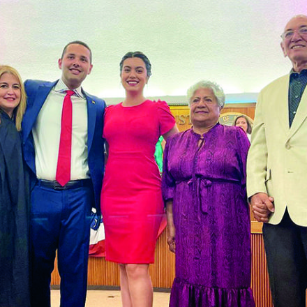 Ceremonia de Juramentación en la ciudad de Hialeah de los nuevos ...